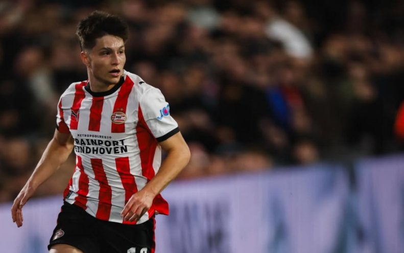 Everton Make Move for PSV's Esmir Bajraktarević - Grand Old Team